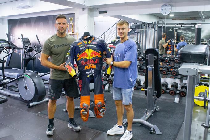Carlos Iborra, una fábrica de campeones en Alberic