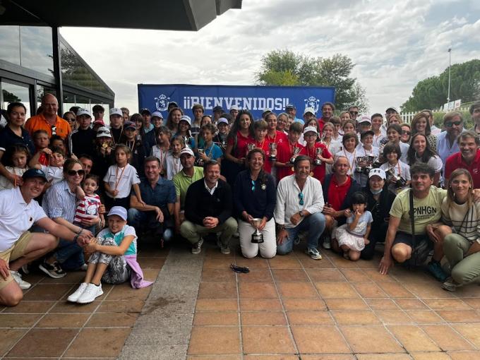 Los "colegiales” de la FGCV se doctoran en la Final de la Liga Nacional
