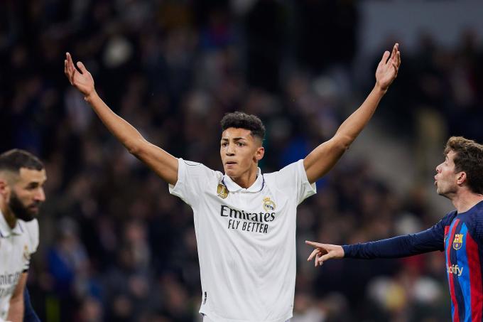 Florentino Pérez decide con las tres perlas del Real Madrid, Álvaro ...