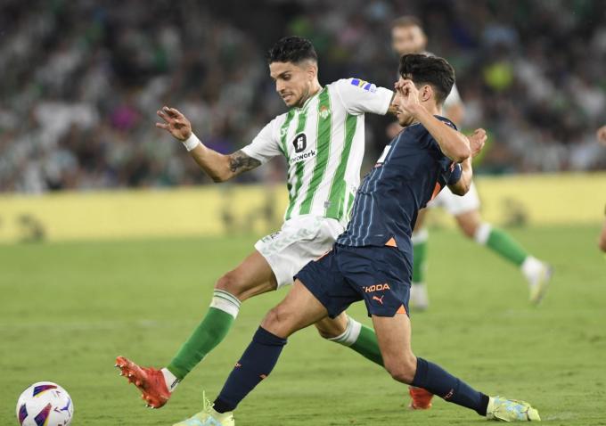 Marc Bartra muestra la cicatriz de su pie tras la operación Marc Bartra muestra la cicatriz de su pie tras la operación