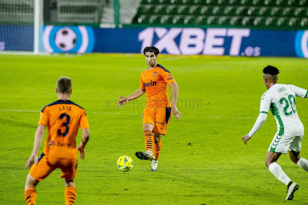 Elche - Valencia se jugará el 19 de marzo a las 16.15 de la tarde