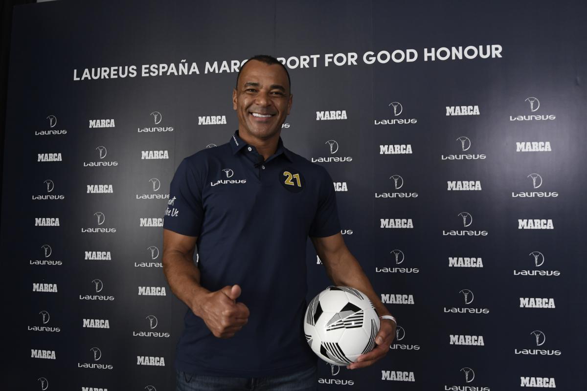 Cafú les ve triunfando en el Barcelona: "Son importantes donde van"