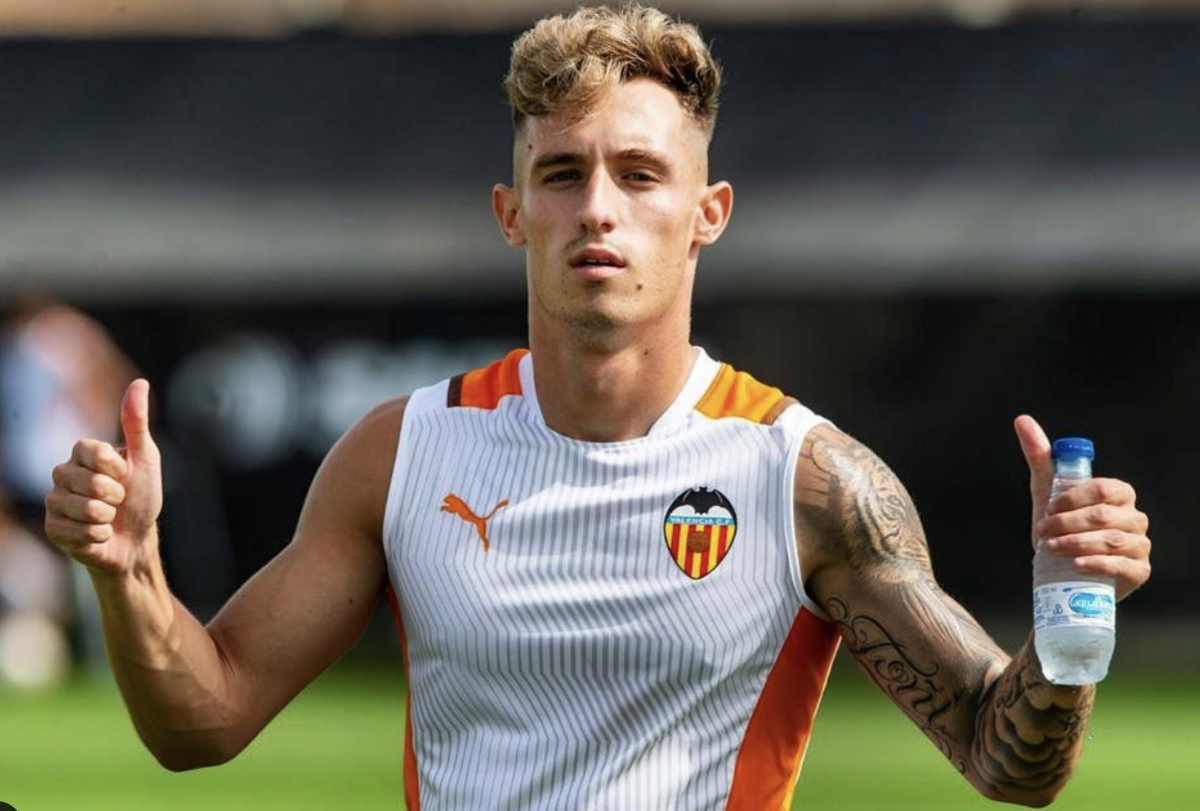 Fichajes Valencia CF: Álex Blanco se marcha al Como 1907 y su ...