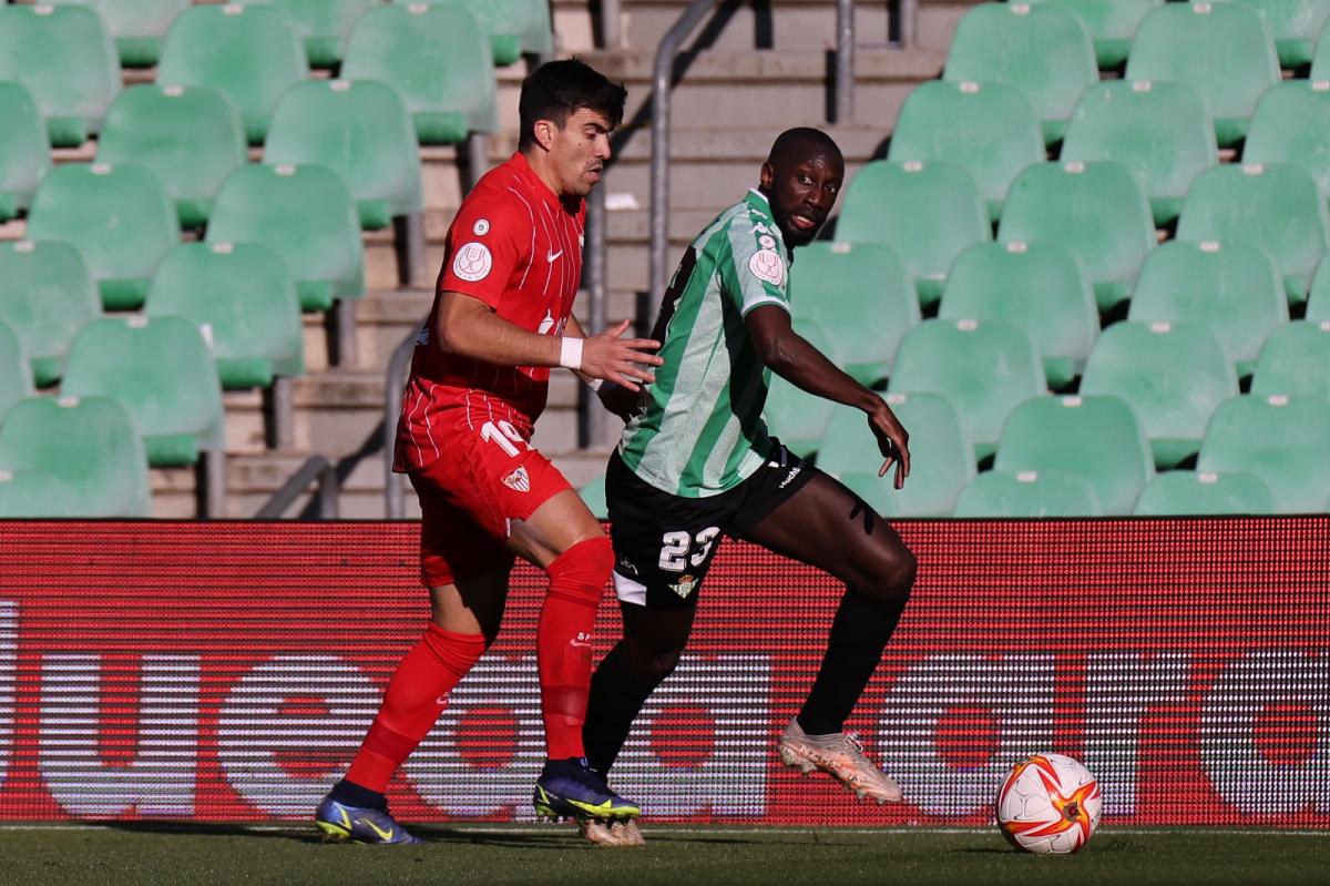 Sabaly se convierte en el 'primer fichaje' bético de invierno