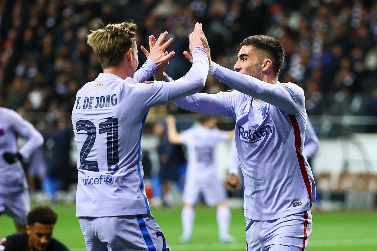 Vídeo: Gol de Ferran Torres en el Eintracht - Barcelona de Europa League