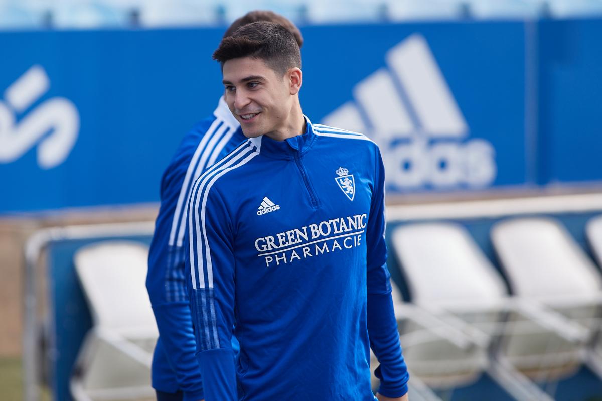 Jaume Grau vuelve con el Real Zaragoza tras su enfermedad