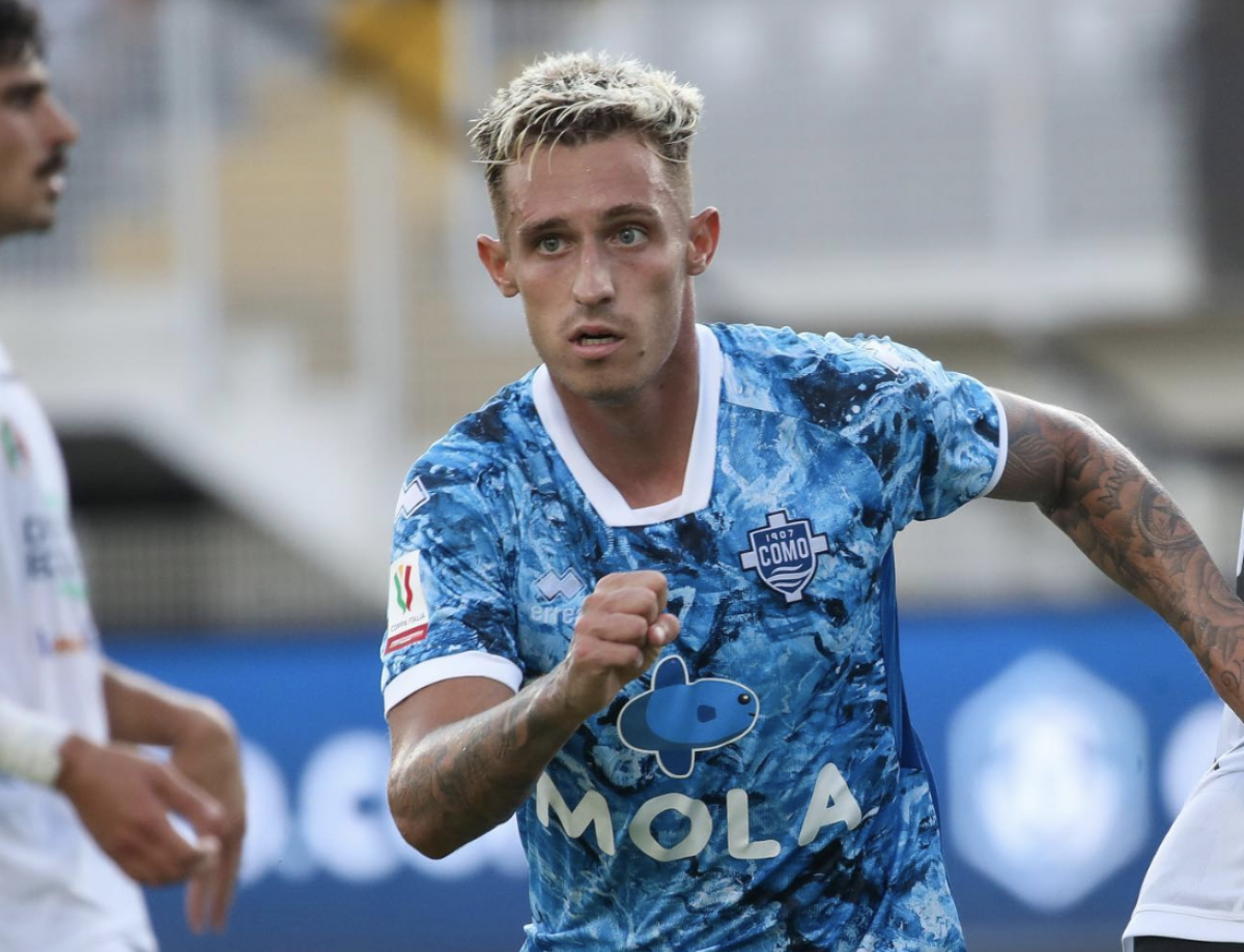 El exvalencianista Álex Blanco arranca la temporada marcando