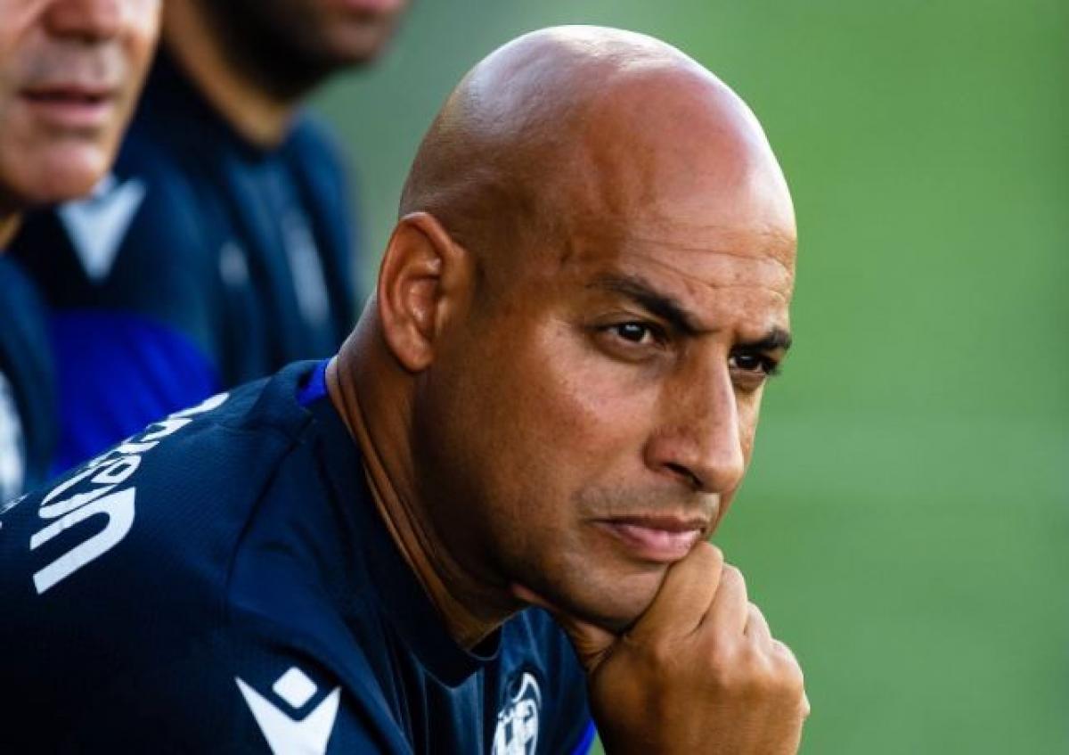 Nafti analiza la situación de diversos jugadores del Levante UD