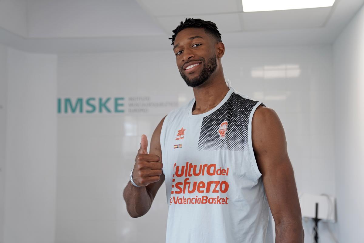 Kyle Alexander completa su fichaje con Valencia Basket