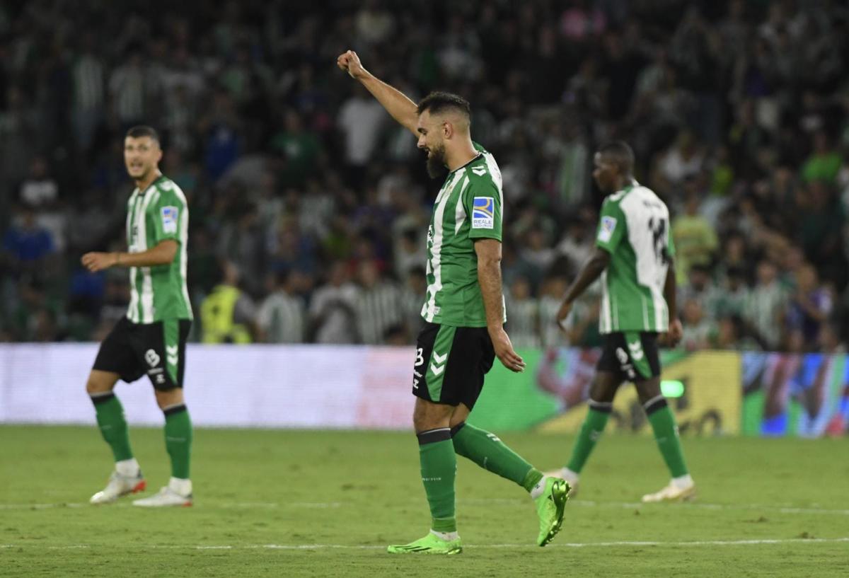 Betis - Osasuna: Líder con el Karma del Panda Borja Iglesias