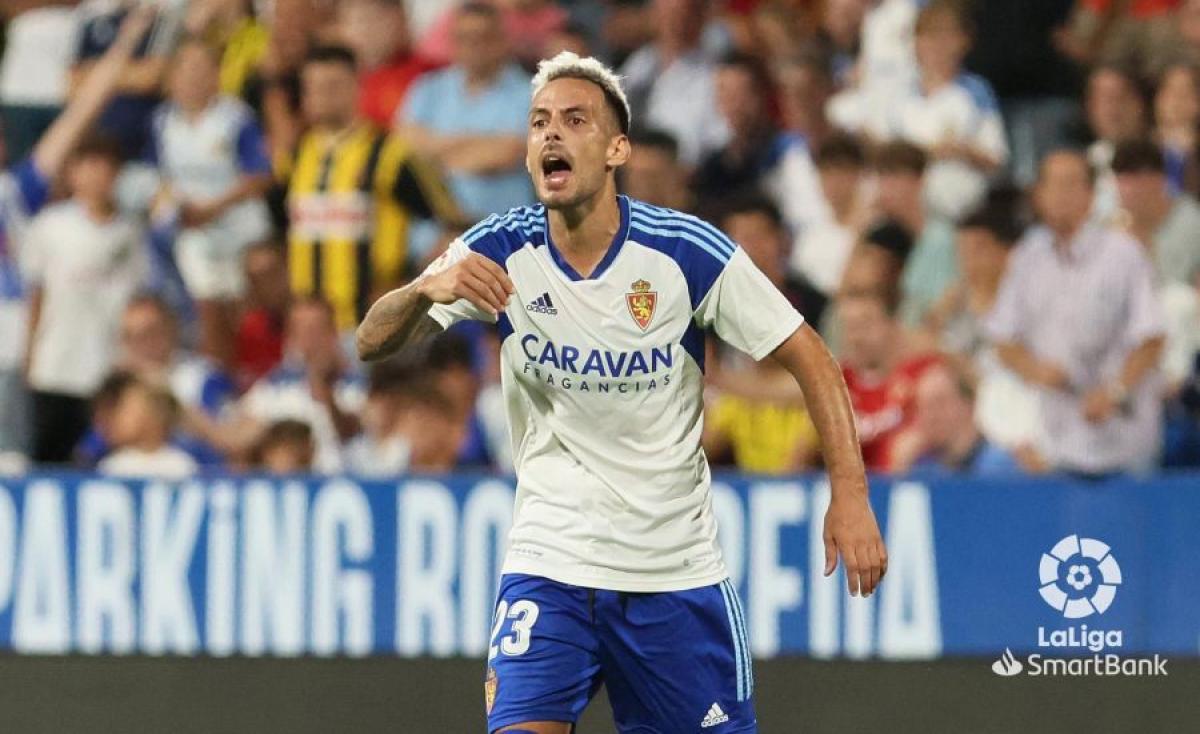Manu Molina se muestra ambicioso sobre su papel en el Real Zaragoza
