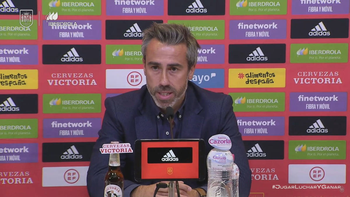 Jorge Vilda reta a cualquier jugadora que haya entrenado a decir si le ...