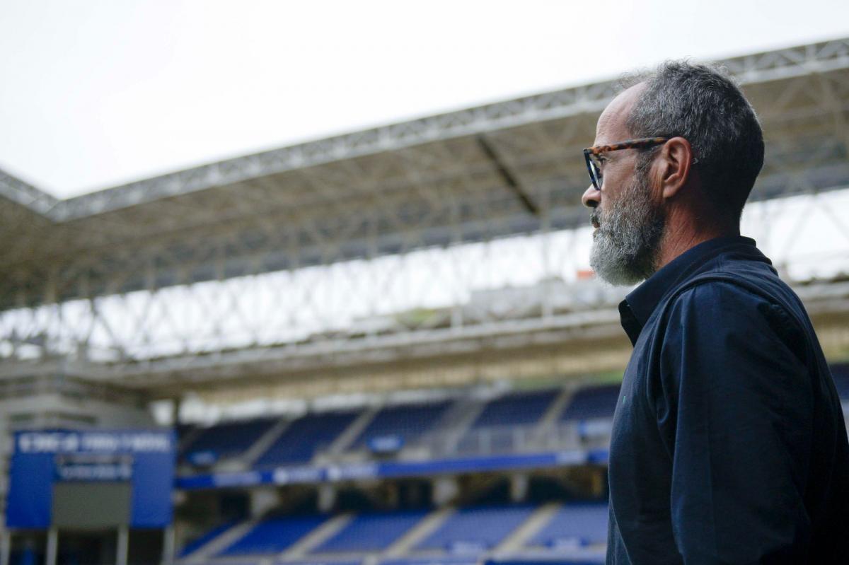 Álvaro Cervera y las críticas en el juego que le persiguen en Oviedo ...