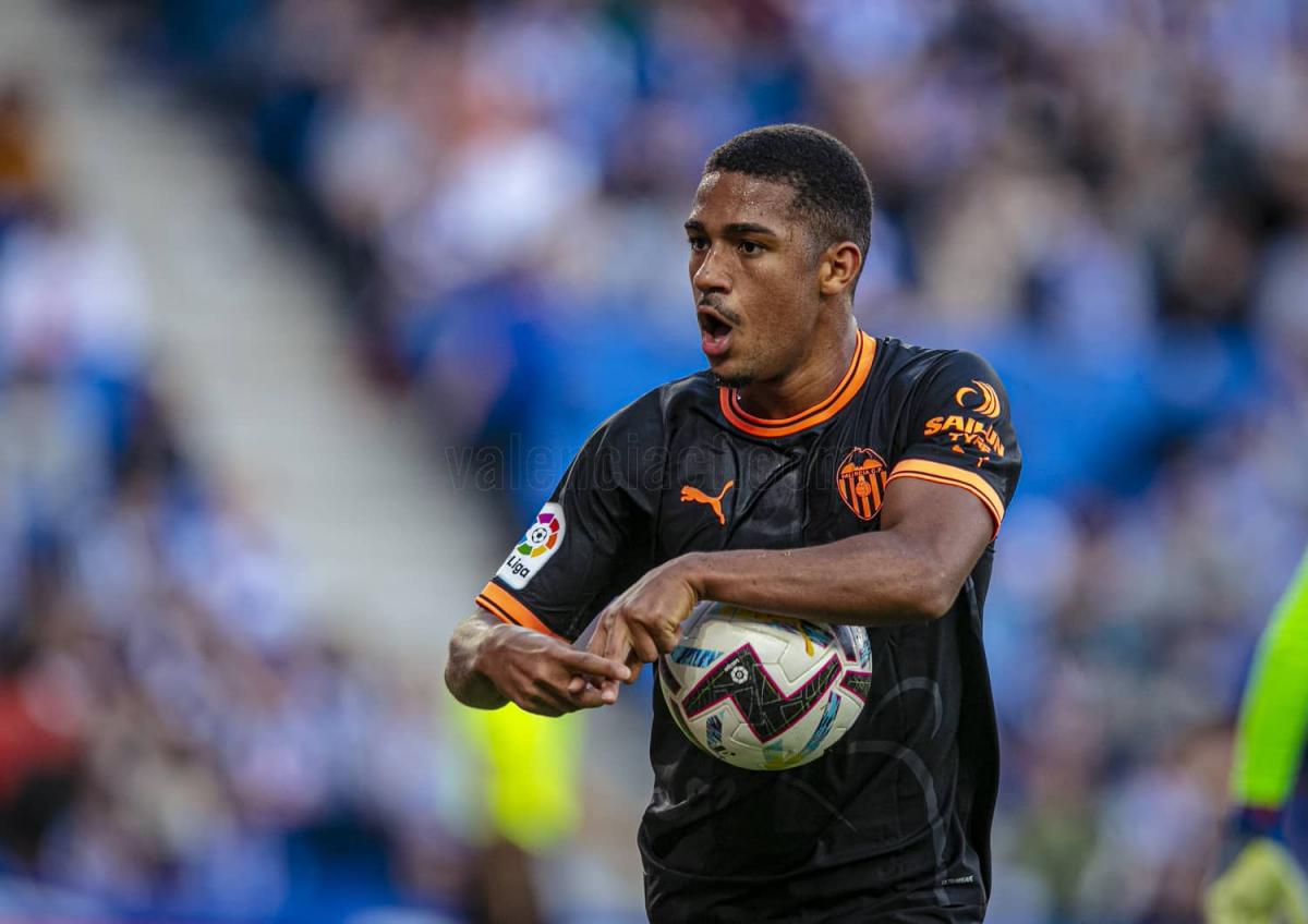 Samu Lino encarna la ambición de este Valencia: "No estamos satisfechos ...