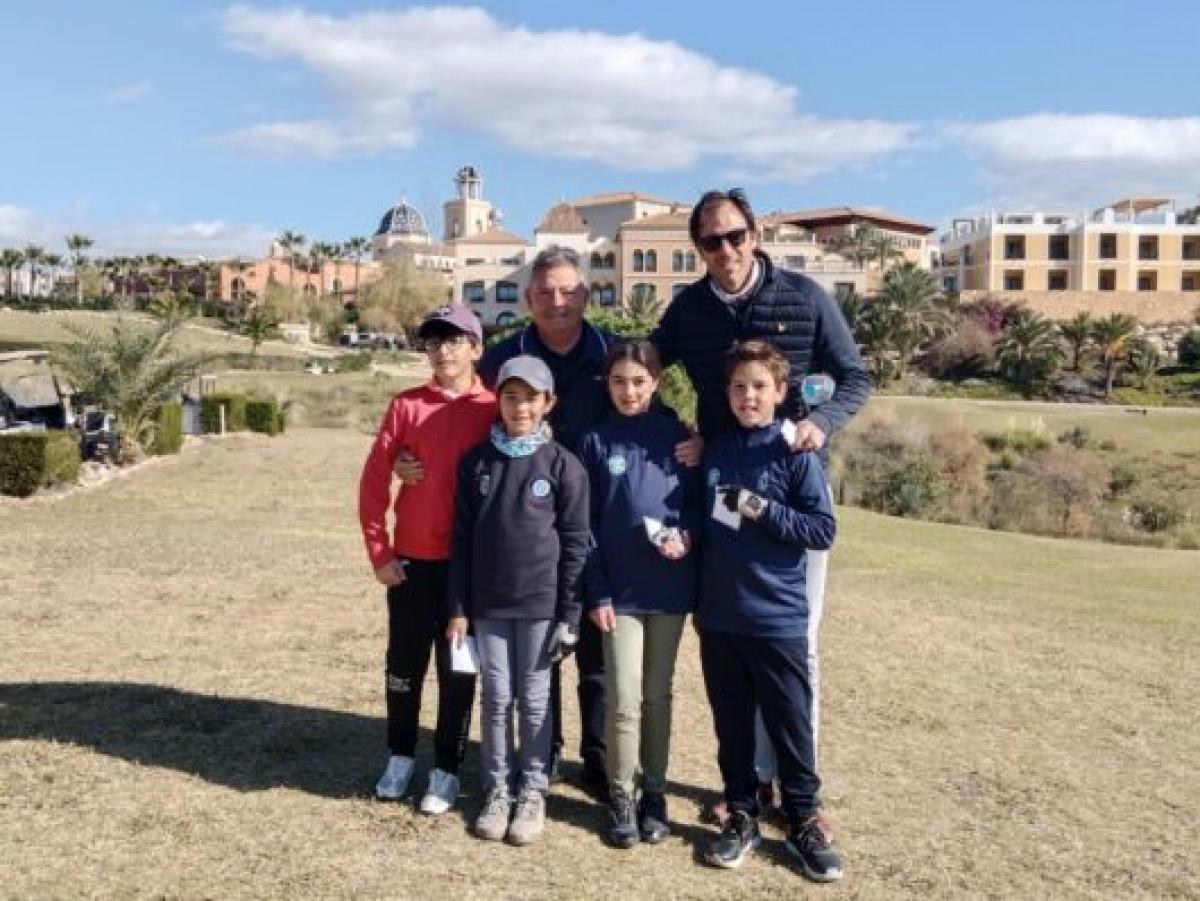 La cantera de la FGCV evidencia su magnífico momento de forma en las ...