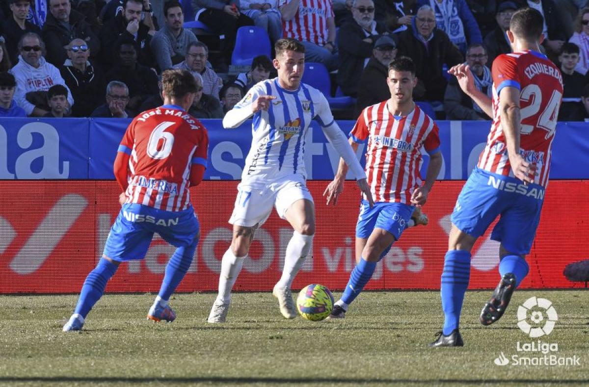 José Marsá aprueba en su debut con el Sporting ante el Leganés
