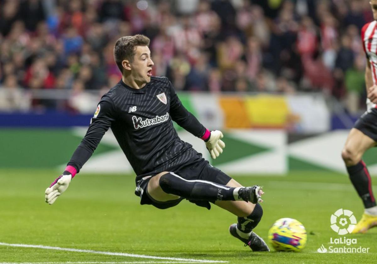 Julen Agirrezabala portero titular en semifinal de Copa Osasuna-Athletic