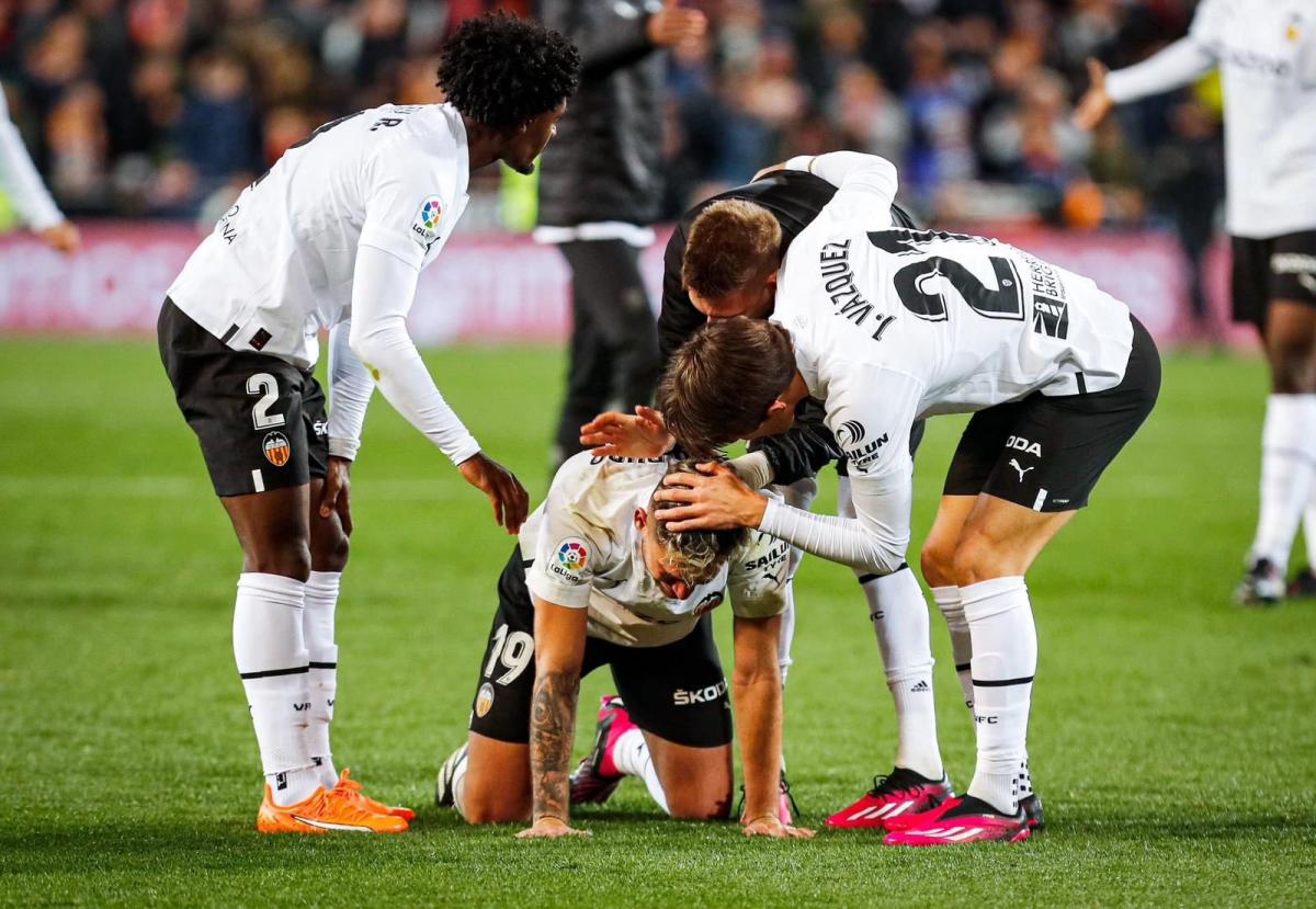 Las lágrimas y las caras de la crisis, de Hugo Duro a Baraja pasando ...