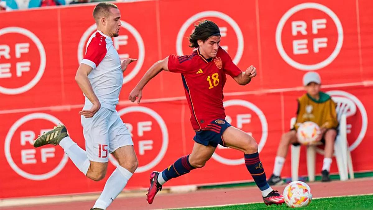 Álex Calvo consigue el pase al Europeo con la sub 19