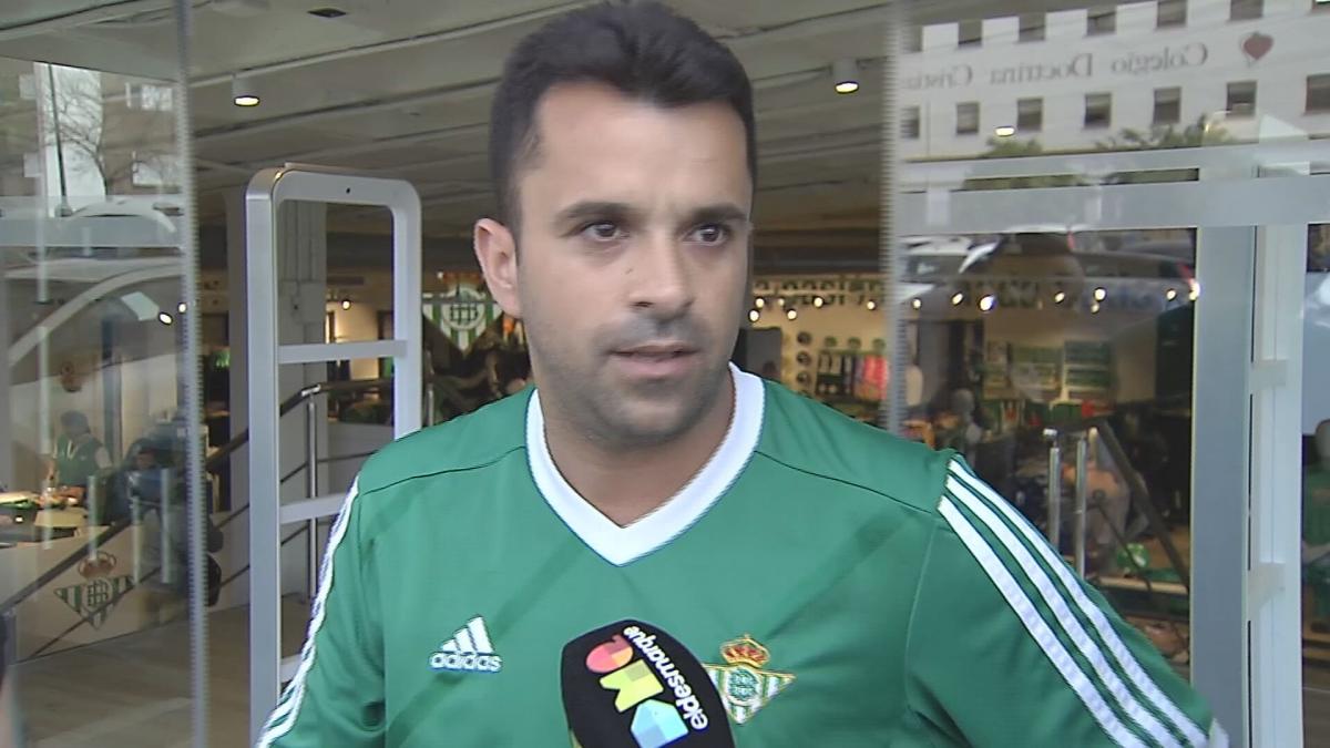 Un bético clama por el cierre del Sánchez-Pizjuán: "Barbaridad"