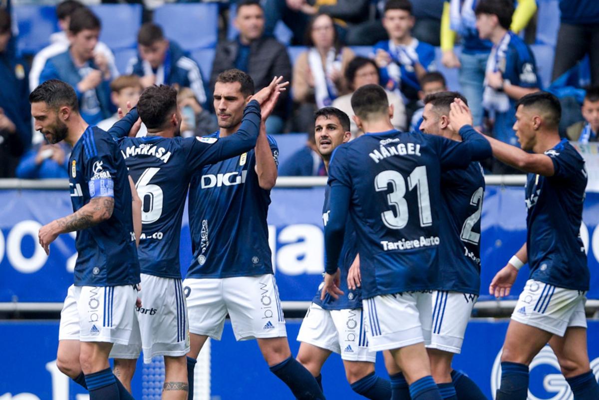 Dani Calvo se queja de las decisiones arbitrales con el Real Oviedo