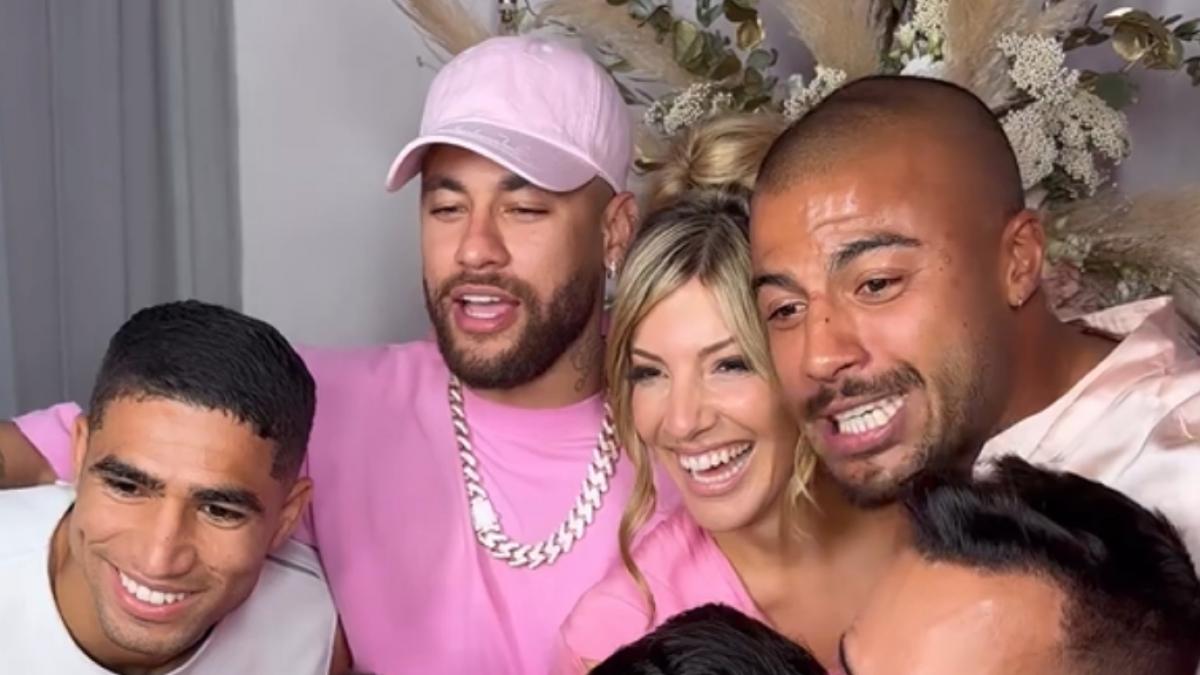 La Tita Nati monta un fiestón de cumpleaños con invitados de lujo