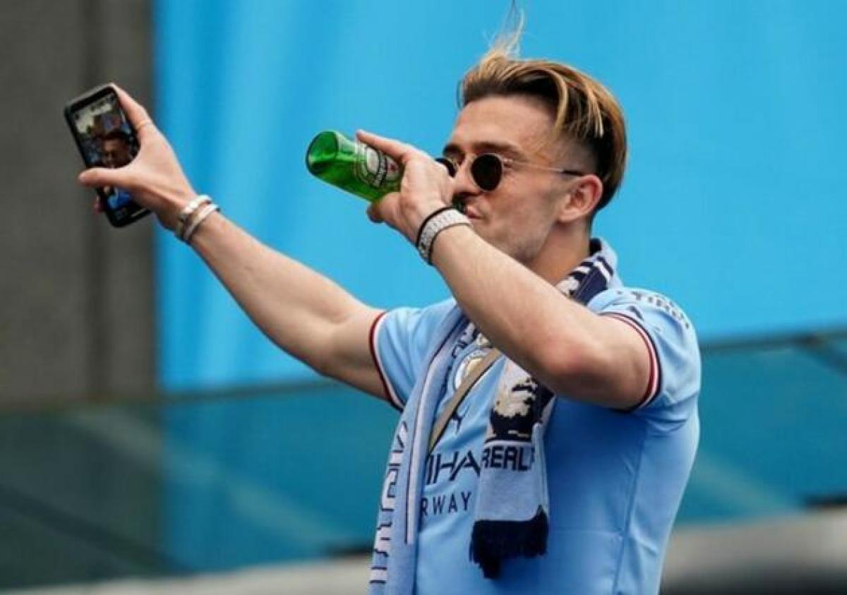 Grealish, el rey de la fiesta en el Manchester City