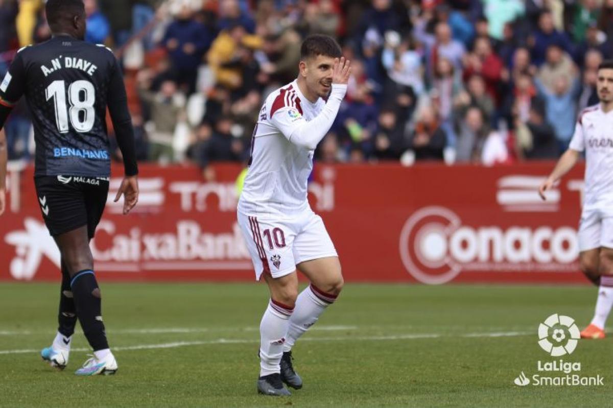 Manu Fuster entra en el radar del Levante UD