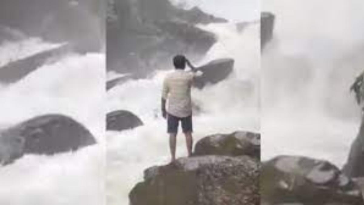 Muere Sharath Kumar mientras se sacaba una foto en unas cataratas Muere Sharath Kumar mientras se sacaba una foto en unas cataratas
