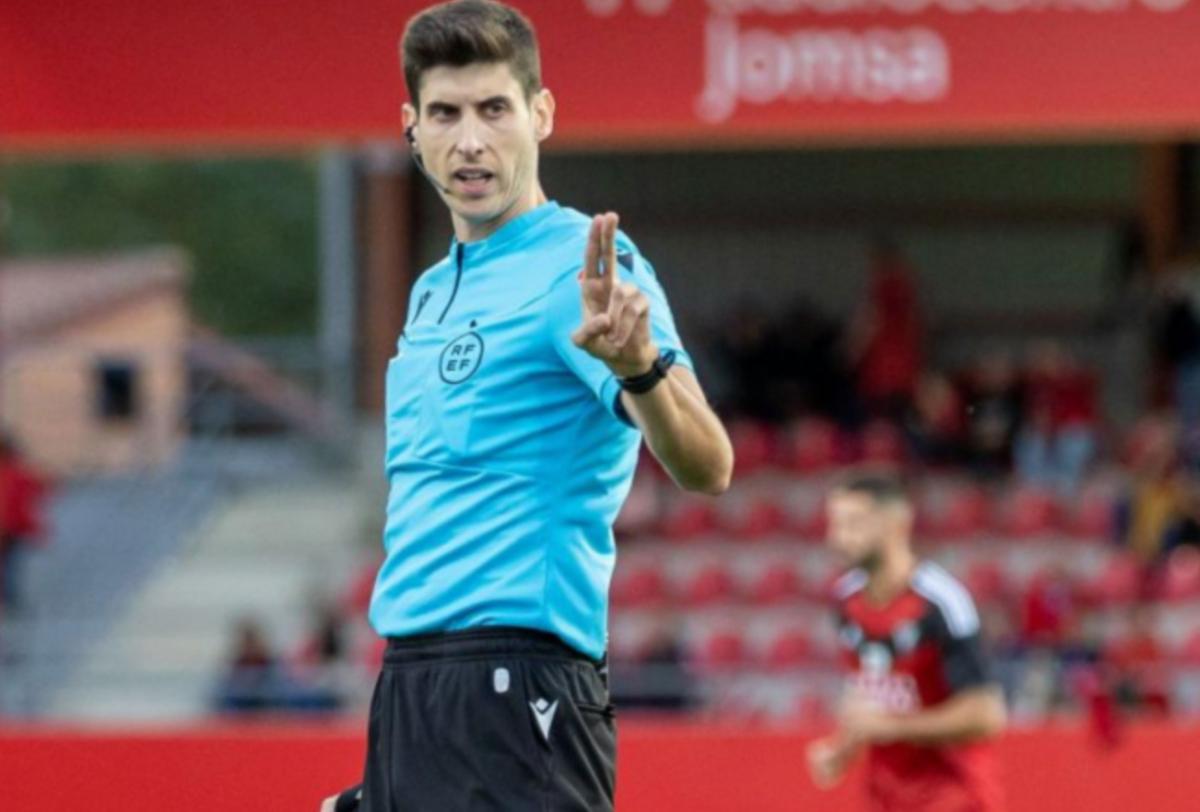 LaLiga: Busquets Ferrer, debutante, pitará el Almería-Valencia