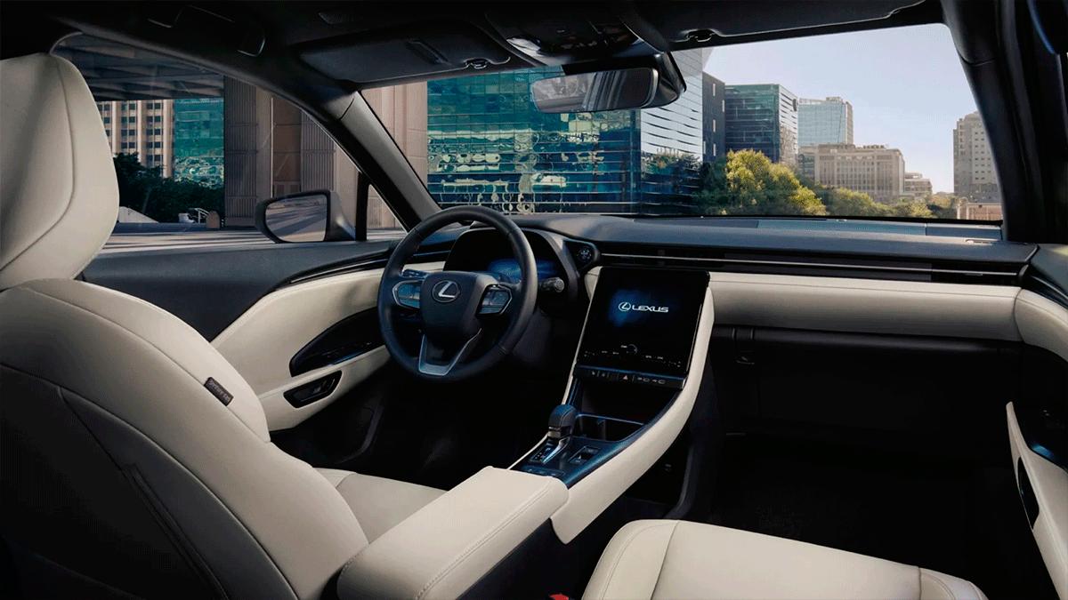 Lexus LBX o UX, ¿qué SUV HEV premium es mejor?