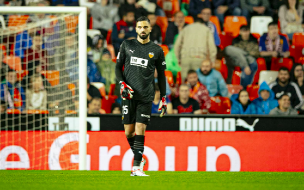 Mamardashvili vuelve a verse con el Real Madrid: lo quiso en verano