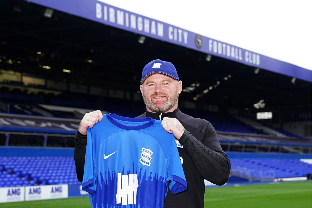 Wayne Rooney desvela que bebía hasta desmayarse: "Elegí el alcohol"