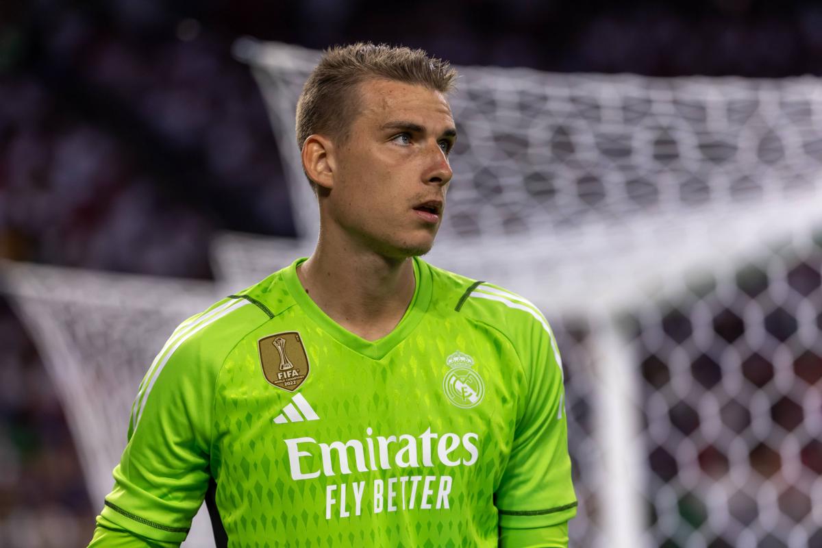 La renovación secreta que retiene a Lunin más de lo esperado en el Real ...