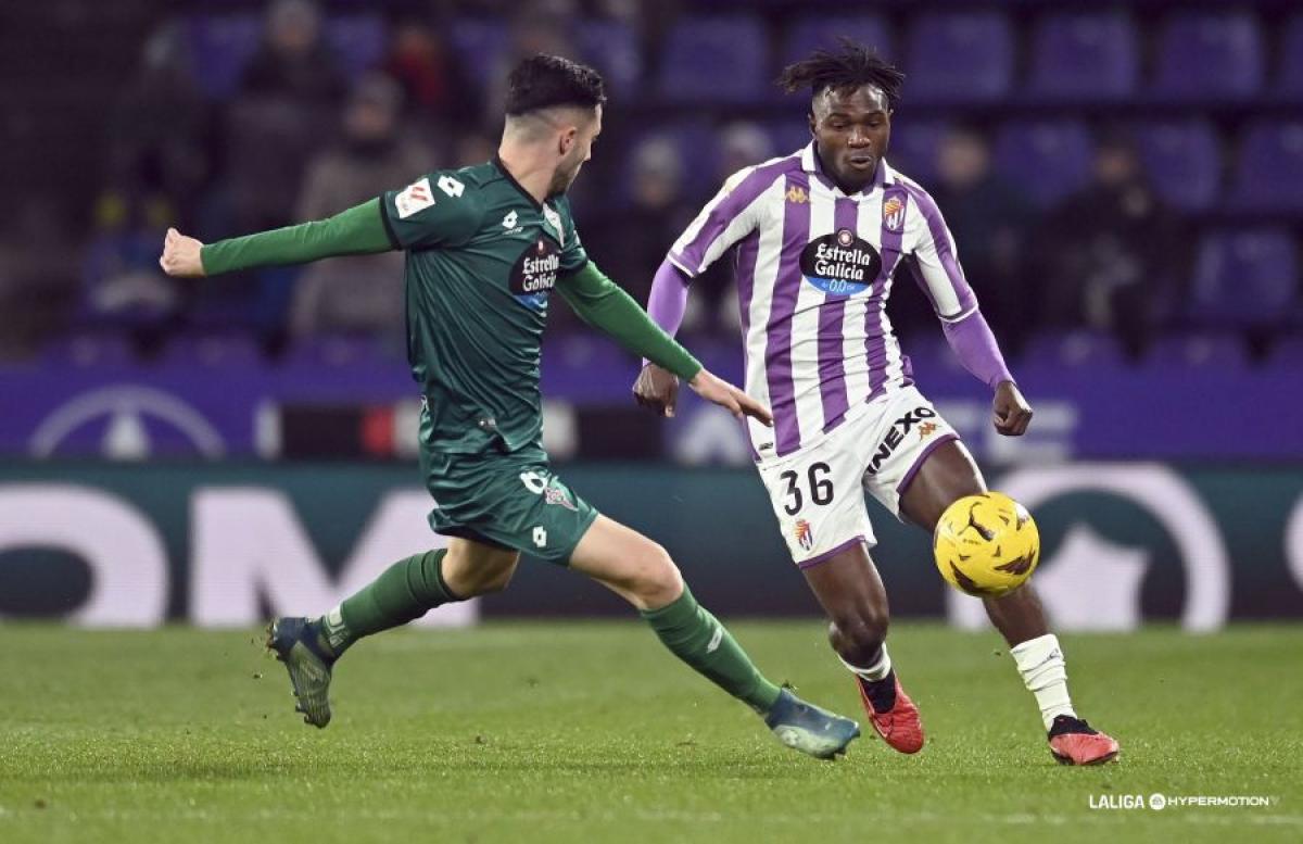 Fichajes Pucela: Tunde Akinsola, cedido al Aves desde el Valladolid