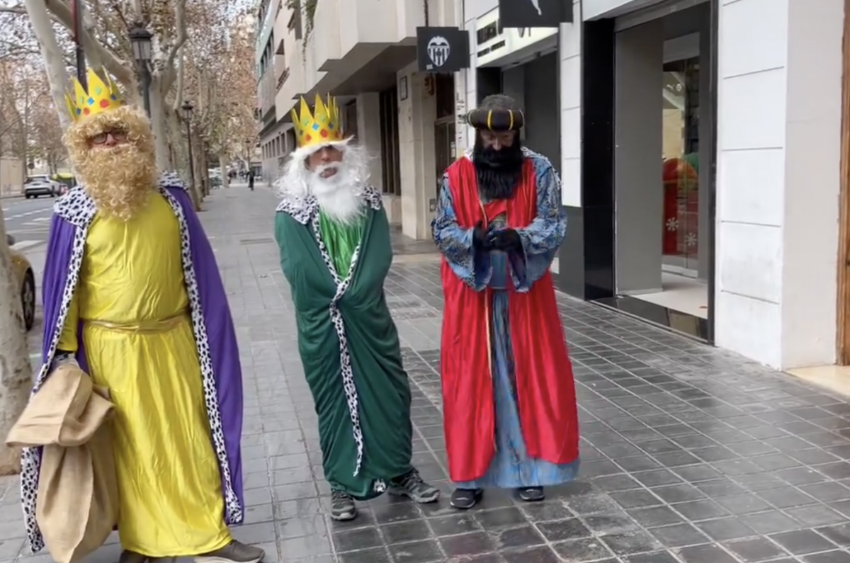 Los Reyes Magos dejan carbón en las oficinas del Valencia CF como ...