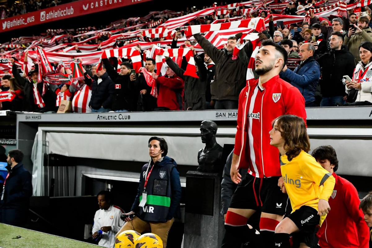 El Athletic renueva a Aitor Paredes hasta 2029