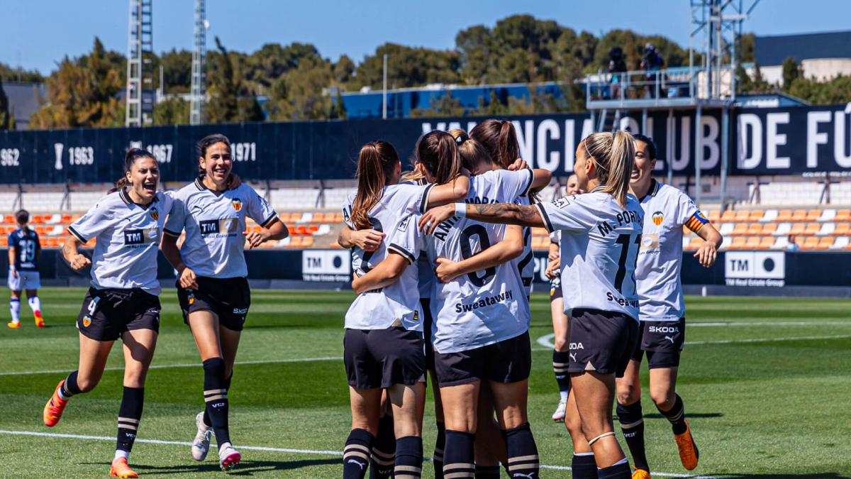 El VCF Femenino gana a la Real Sociedad por la salvación
