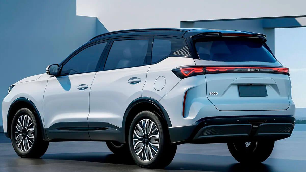 EBRO convierte al S700 PHEV en una compra maestra y alternativa a Toyota