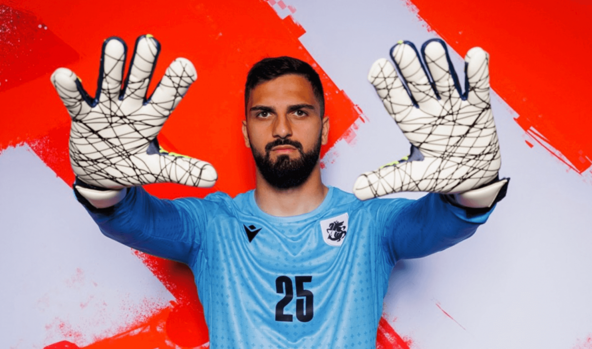 Giorgi Mamardashvili debuta en la Eurocopa sin su futuro claro