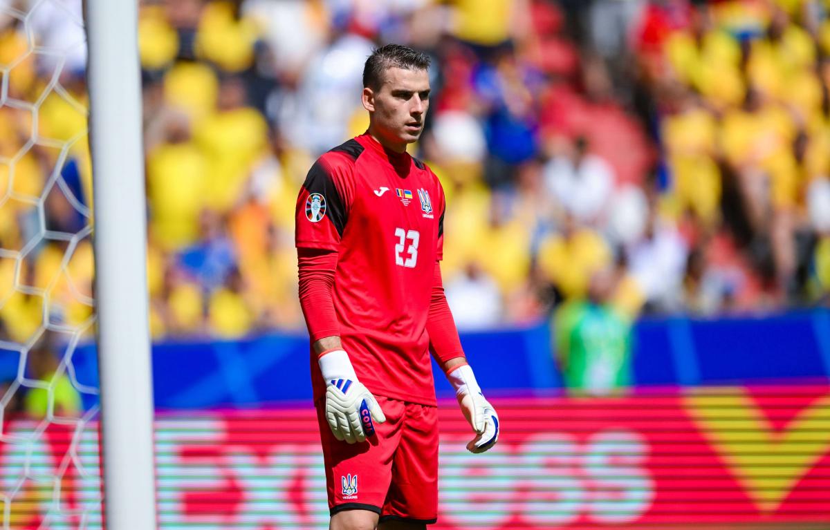Andriy Lunin, de héroe en el Real Madrid a villano con Ucrania