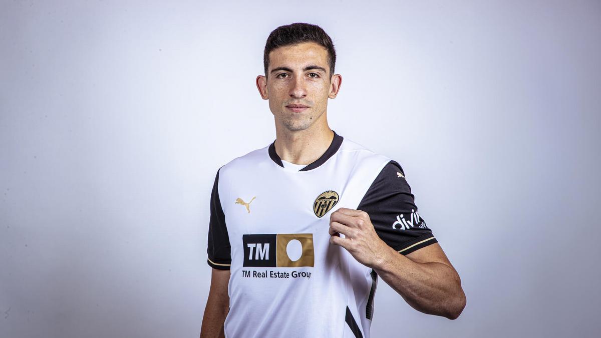 César Tárrega habla de su fichaje por el Valencia CF