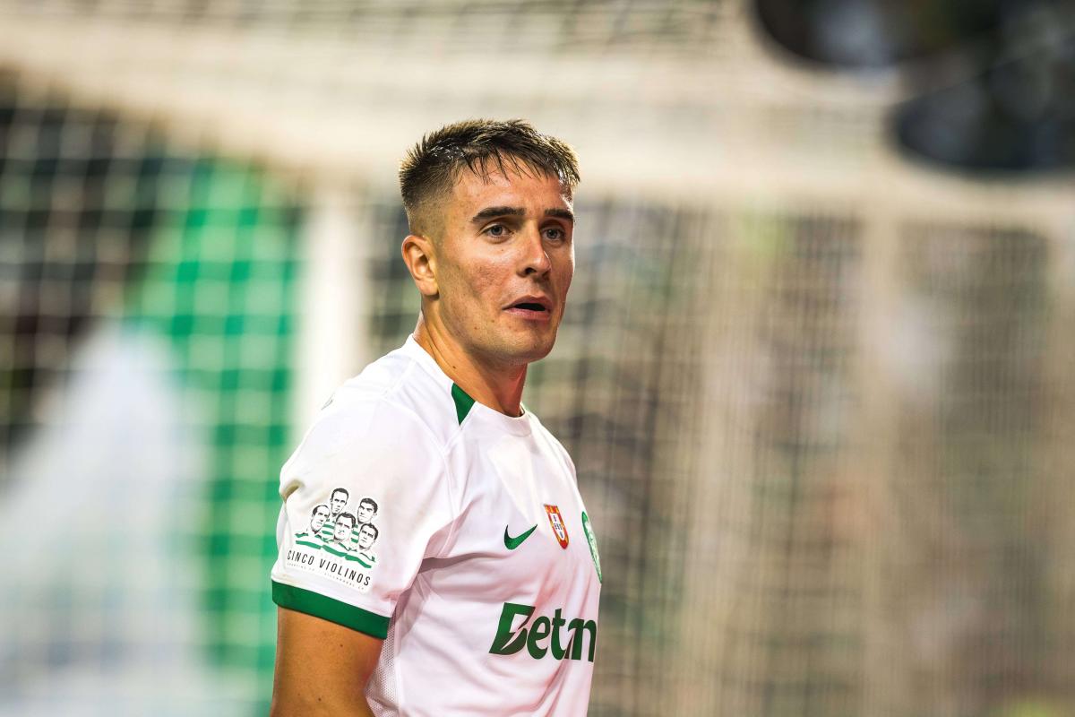 Iván Fresneda puede dejar tirado al Valencia CF e irse al Como de Cesc ...