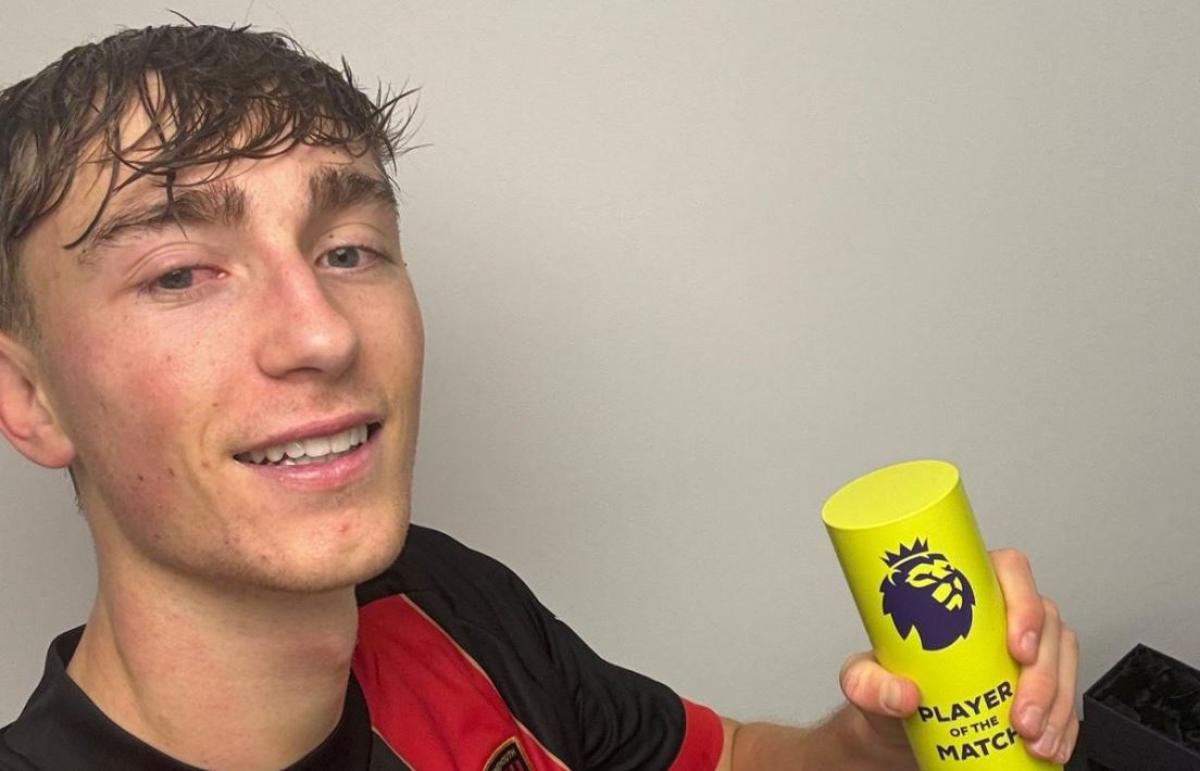 Dean Huijsen, su segundo MVP de diciembre en la Premier League