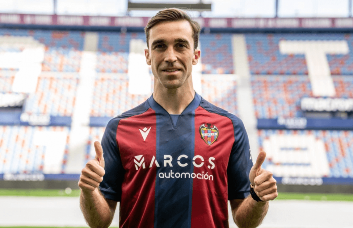 Manu Sánchez nuevo jugador del Levante UD hasta 2026