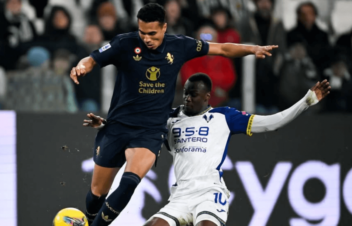 Alberto Costa, lateral de la Juventus, y Valentin Rosier del Leganés, en la agenda del Valencia CF