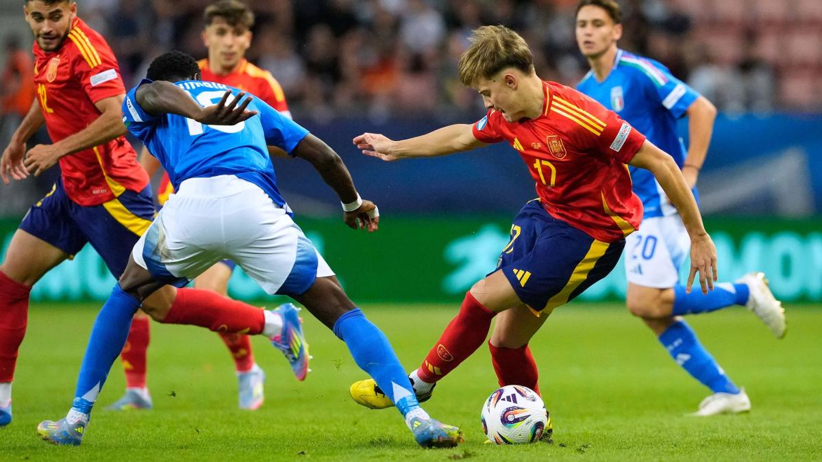 Luis de la Fuente convoca a Jesús Rodríguez justo tras salir del Betis