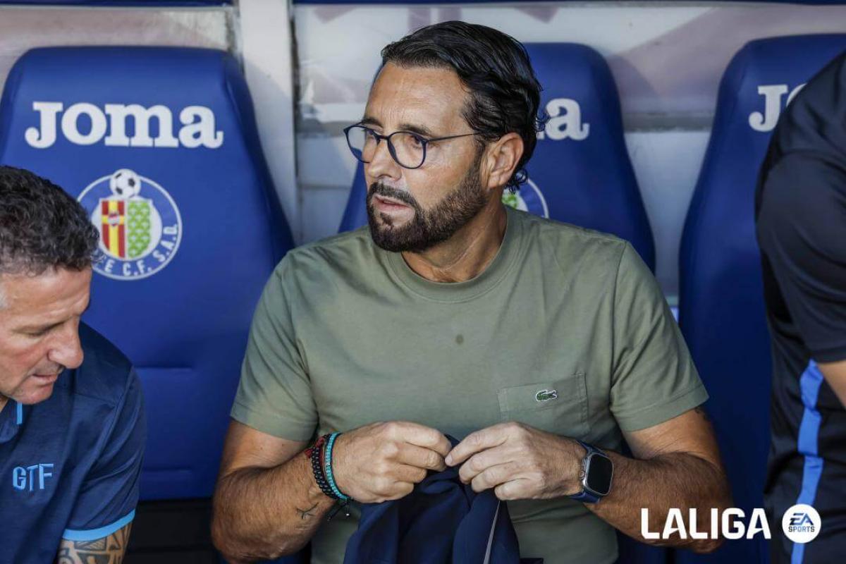 El Getafe estalla contra los horarios tras empatar frente al Alavés