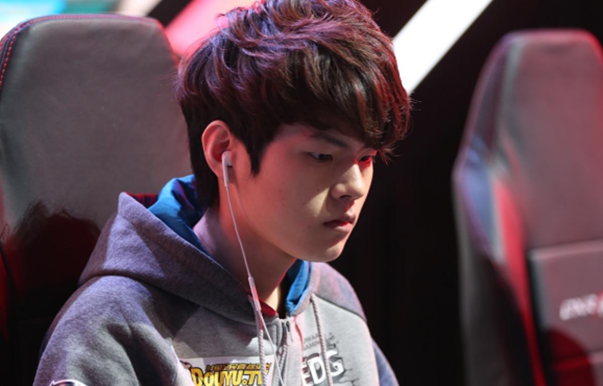 Deft: "Los ADC no funcionan bien actualmente en el early game"