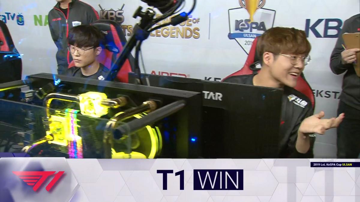 Teddy y Cuzz carrilean a Faker en la primera victoria del nuevo SKT (T1 LoL)